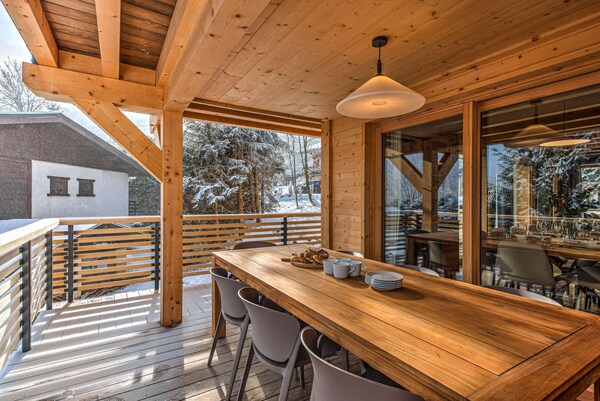Chalet Belles Des Neiges - Alpes Travel - Les Houches - Sleeps 9 - Les Houches