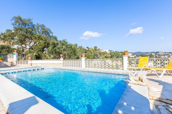 Villa Spacieuse à Lloret De Mar - Blanes