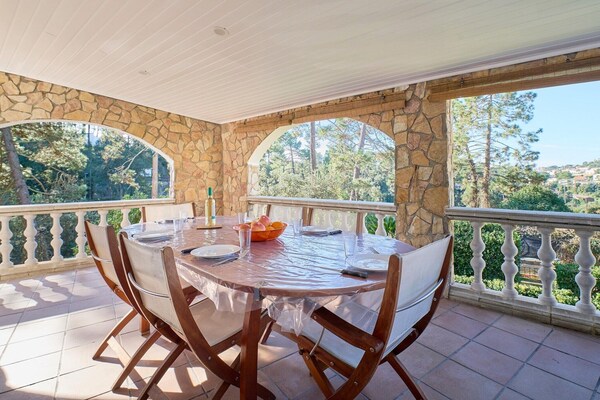Ruhige Villa Mit Garten In Lloret De Mar - Lloret de Mar