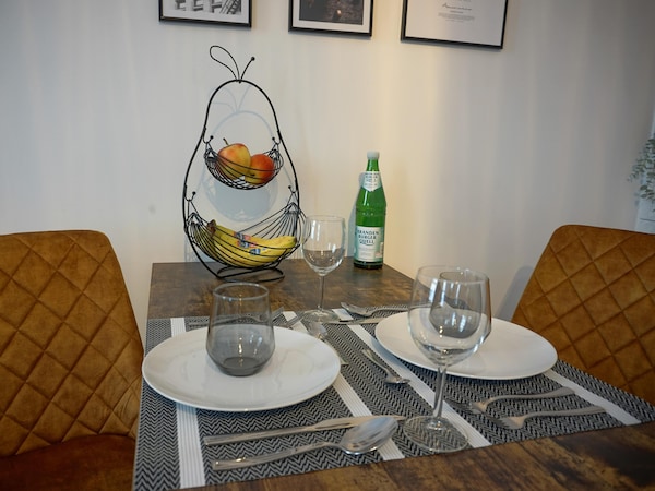 Welcome To Hogulu - House 1, Apartment 24 In Brandenburg An Der Havel! - Brandenburg an der Havel, Germany