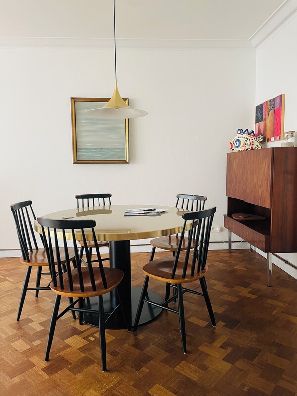 Sixties Appartement By The Sea - Ostende