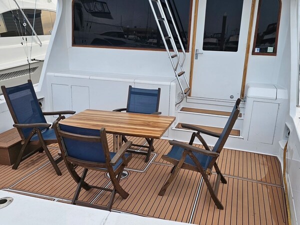Luxurious 63' Boat 4-bedrooms, Full Kitchen, At The Golden Nugget In Ac, Nj. - Atlantic City, NJ