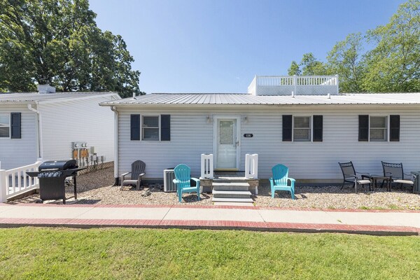 One Bedroom Marina View - Kentucky Dam Village, Gilbertsville