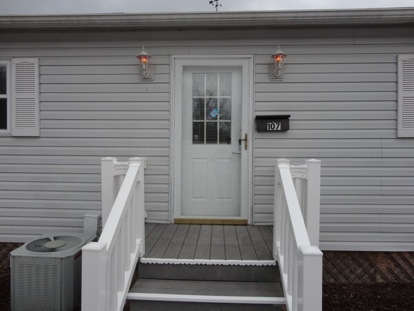 One Bedroom Harbor View Condo - Kentucky Dam Lake, Gilbertsville