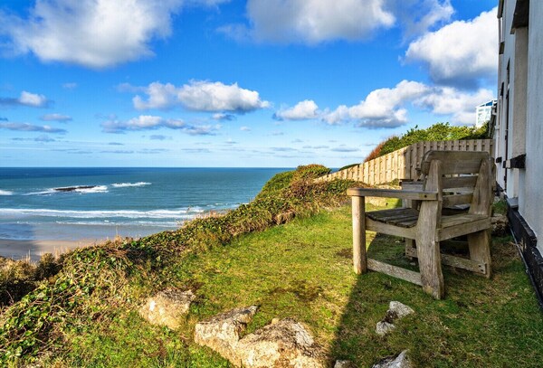 Finest Retreats | Bishop Rock - Pendeen