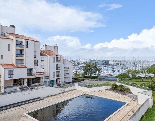 Appartement à La Rochelle Avec Piscine Et Parking - Charente-Maritime