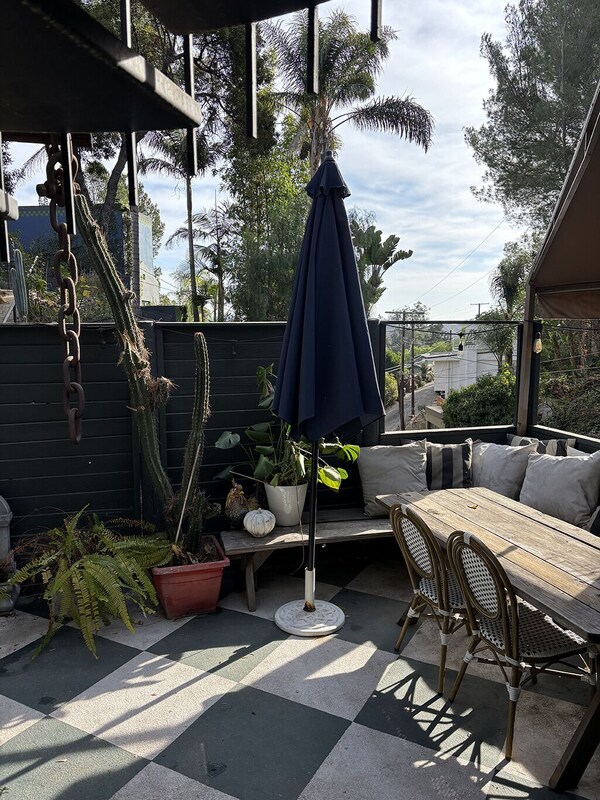 Stylish Hollywood Retreat Cozy 1br W/ Private Patio, Ac & Fast Wifi - Universal Studios Hollywood, Universal City