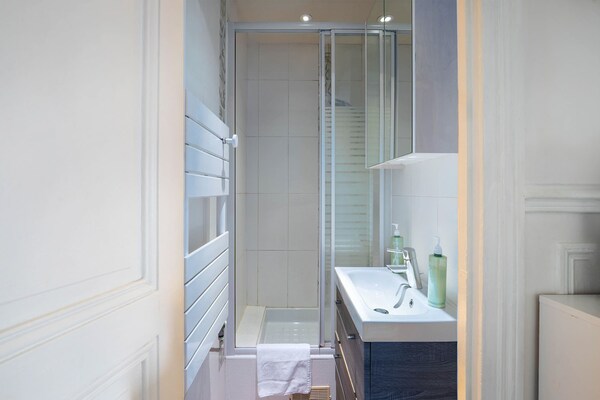 Appartement 2 Chambres à 25 Mn De Paris - Le Raincy