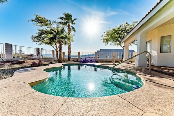 The Golden Oasis : Pool & Game Room \N4bdrm 3bath 12bed - Laughlin, NV