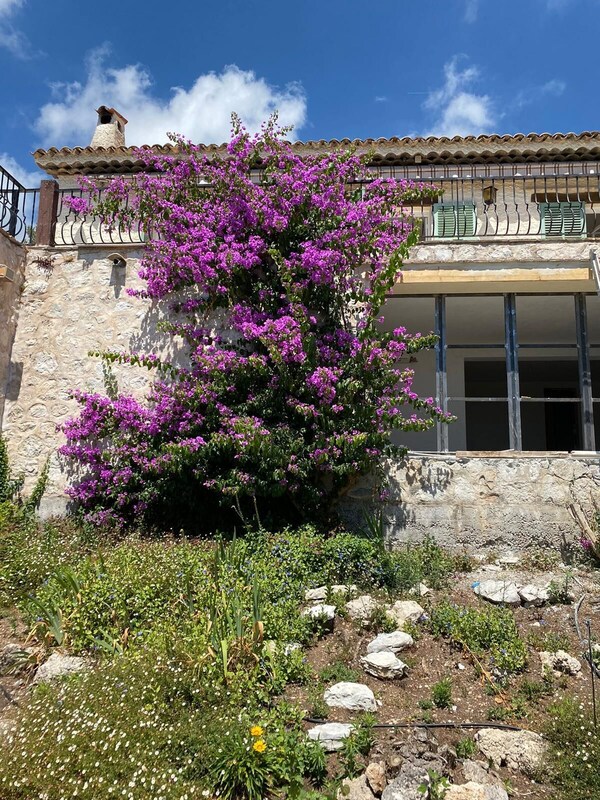 The Well House  Charming 4-bedroom Villa With Ac, Wifi In Tourrettes-sur-loup - Tourrettes-sur-Loup