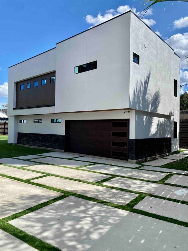 Secure Cozy Tiny Home Central Houston - 휴스턴