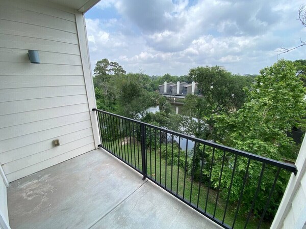 Vargos Long-term Gym Pool 2/2 King Fully Equipped - Memorial - Houston