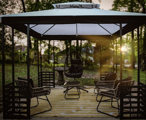 New! Relaxing Nature Retreat -Family-friendly Home Near Fort Benning  Sleeps 8 - Columbus, GA
