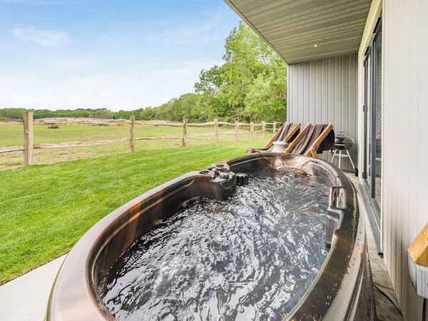 1 Bedroom Accommodation In Horsham - Horsham, UK