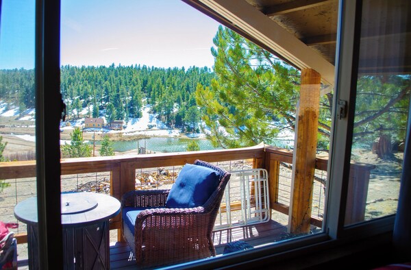 Cozy Hot Tub Cabin On The Lake! - Eleven Mile State Park, Lake George