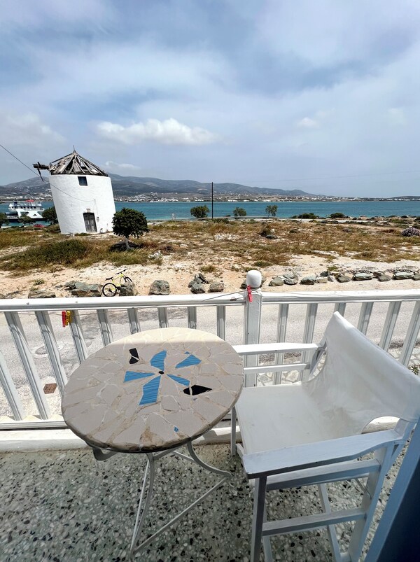 Windmill Rooms - Overlooking The Sea - Short Walk From Shops And Restaurants - Antiparos