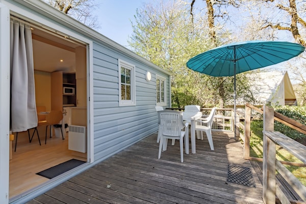 Mobil-home "Calvi" : Vacances En Dordogne, Piscine Partagée & Mini-ferme Près De Sarlat - Domme
