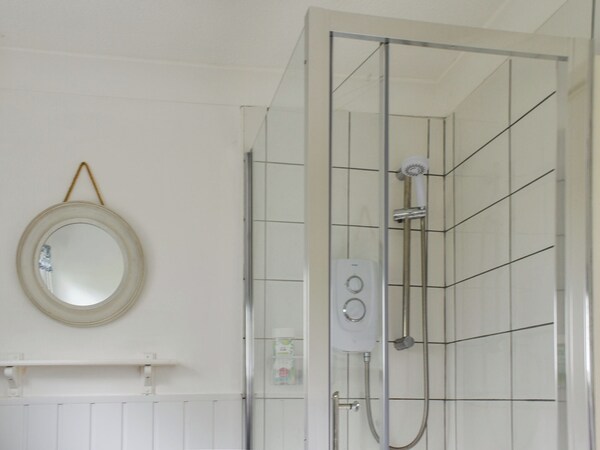 Welcome To Sea La Vie, A Charming Holiday Retreat On The Stunning Bideford Coast. - Clovelly