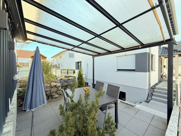 Ferienwohnung Auszeit Mit Privater Terrasse, Privatem Garten Und Wi-fi - Deggenhausertal