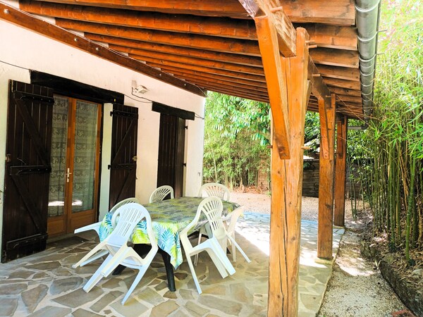 Gîte 5 à 7 Personnes, Piscine à Partager Chauffée, Parc Boisé, Wifi - Sarlat-la-Canéda
