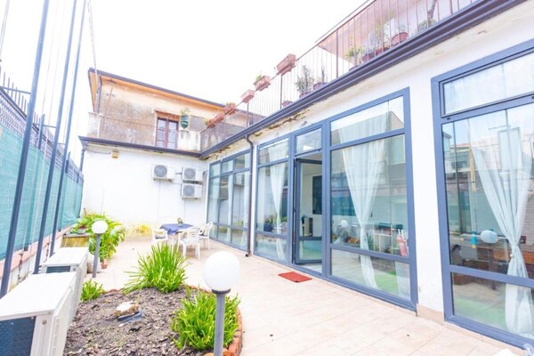 In Piazza Principale Modern House - Trecastagni