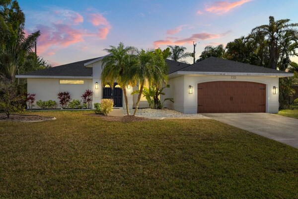El Dorado Escape - Heated Pool, Fire Table & More! - Fort Myers, FL