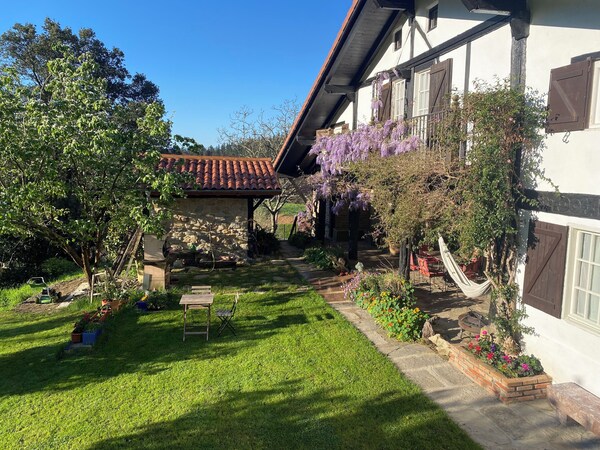 Suartehouse. Basque Farmhouse In Urdaibai. 5b. - Lekeitio