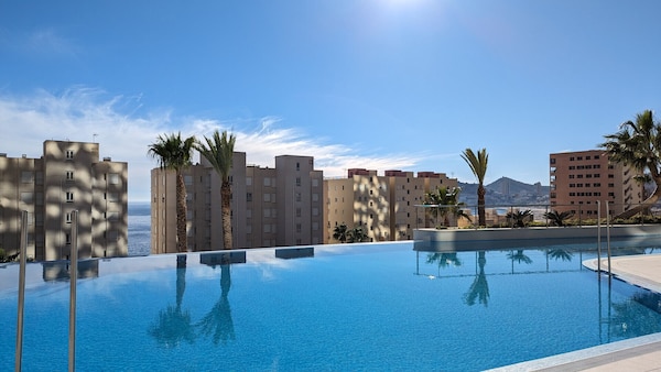 Sunset Cliffs Vacation Apartment - Benidorm
