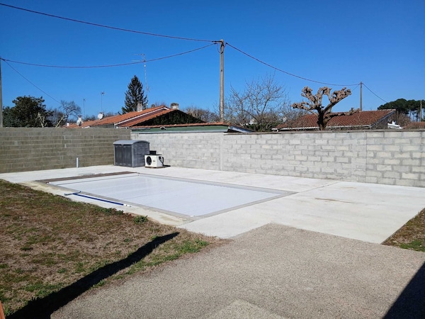 Villa 4 Chambres Au Calme Avec Piscine Et Proximité Centre Et Plages - Biganos