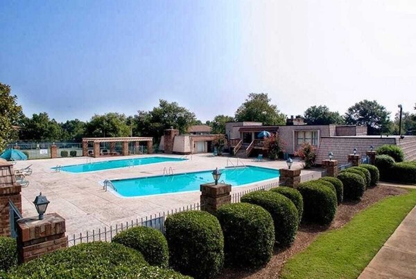 Gated Complex With Pool & Gym, King Bed, Fast Wi-fi - Lexington, SC