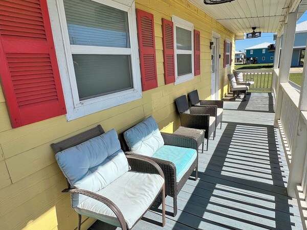 Auralee Unit 2 - Beach Access - Island Realty - Grand Isle, LA
