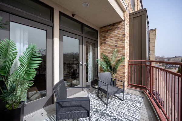 Downtown Grand Haven Condo Next To Boardwalk! - Grand Haven, MI