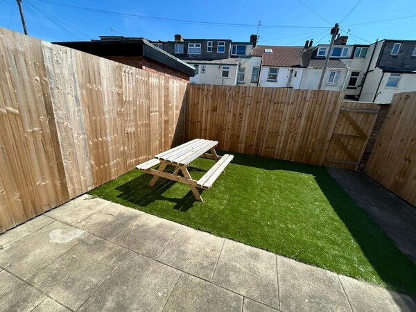 Pleasure Beach Retreat - Blackpool