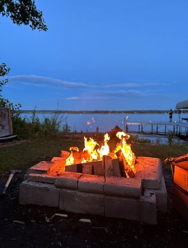 Hay Bay Haven On The Water - Prince Edward
