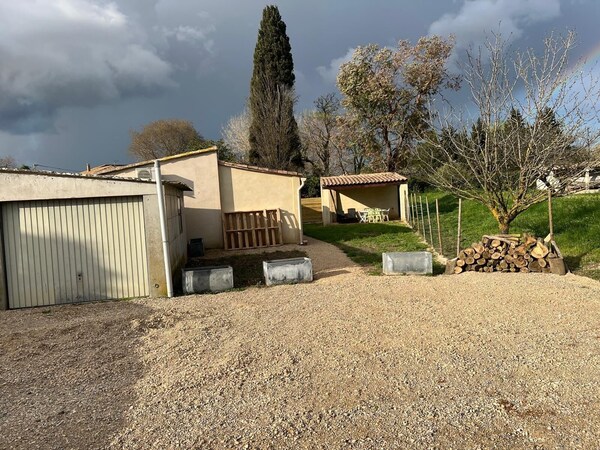 Small Semi-detached House In The Camargue On The Banks Of The Petit Rhône - Saintes-Maries-de-la-Mer