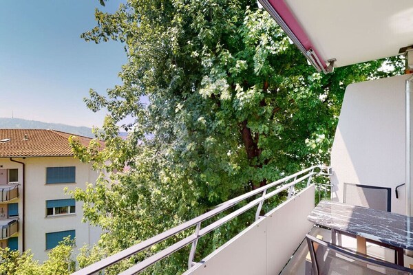Amazing, Central, Sunny 1br Flat (Sun 12) - 