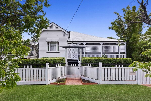 15mins To City, Pool, Family Friendly By Custom Bnb Hosting - Brisbane