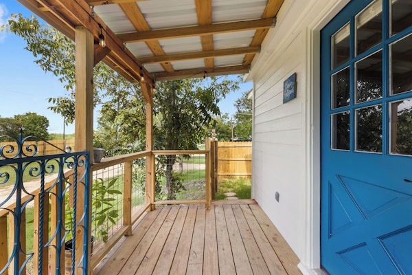 Welcome To Casa Antigua Your Perfect Getaway In San Marcos - San Marcos, TX