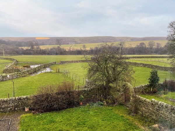 Low Houses Farmhouse - Scotland