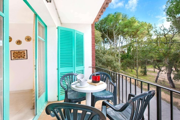 Apartamento Geranis Con Gran Terraza - Begur, España