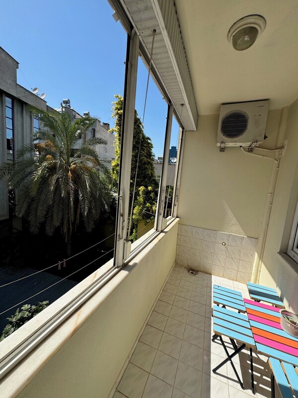 Charming 2-bedroom Apartment With Wifi, Ac In Fabulous Antalya - Antalya