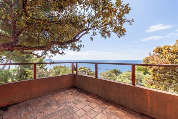 Villa Catherine Vue Mer Et Terrasse - La Garde