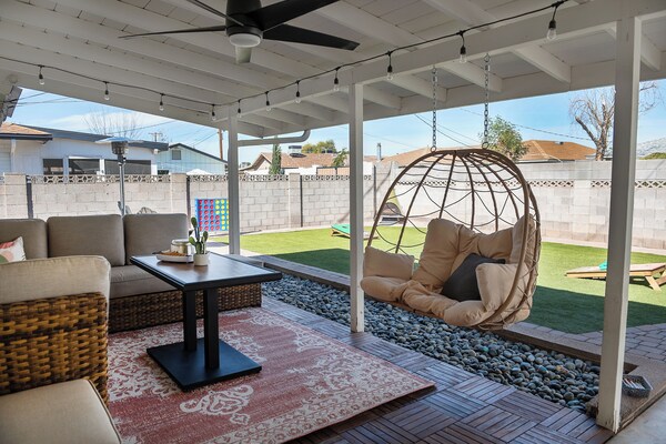 Stylish Family Retreat  Kid-friendly  Near Old Town & Golf Courses - Fountain Hills, AZ