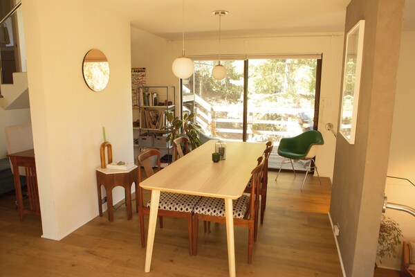 Designer Treehouse-like Cabin By Charles Moore Near Hikes - Ventura County, CA