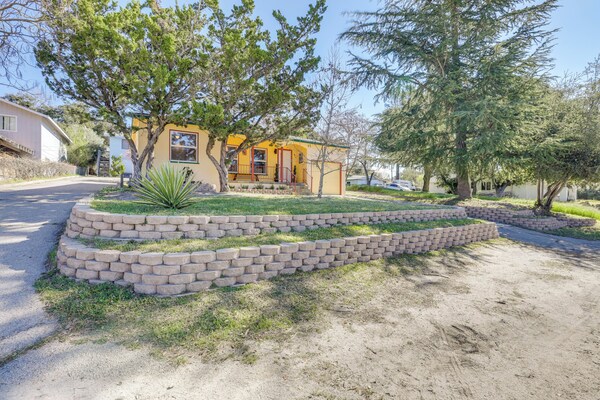 Walk To Downtown Atascadero: Cottage W/ Sunroom! - 阿塔斯卡德羅