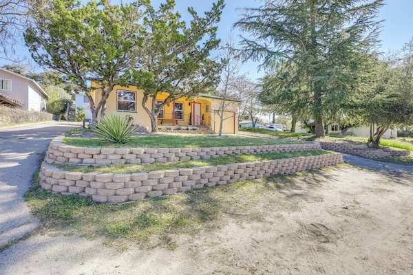 Walk To Downtown Atascadero: Cottage W/ Sunroom! - 阿塔斯卡德羅
