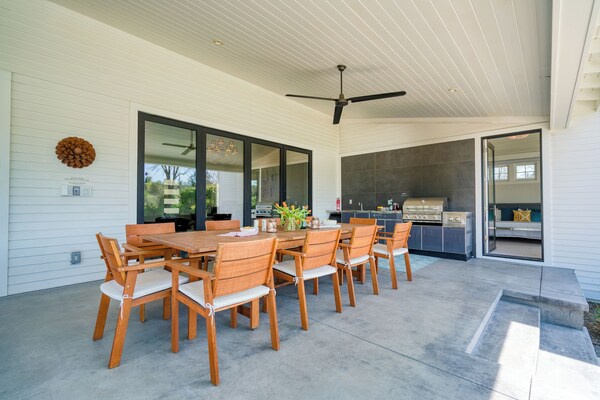 Luxe, Pool, Spa, Fire Pit, Game Room, Piano | Sonoma Pool Retreat By Avantstay - Napa Valley, CA