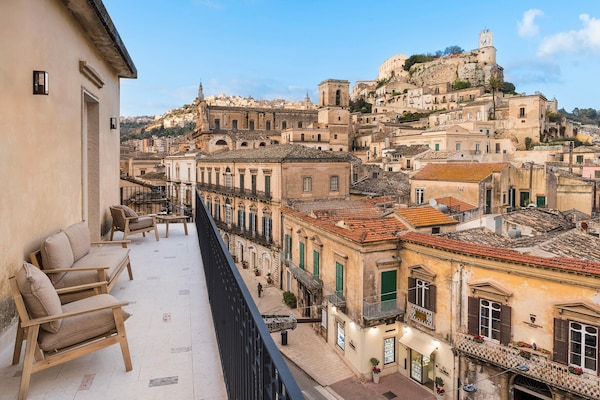 Luxury Apartment In Modica Centre - Módica