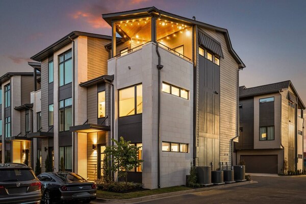 This Townhouse Is A 5 Bedroom(s), 5.5 Bathrooms, Located In Chattanooga, Tn. - Nickajack Lake, TN