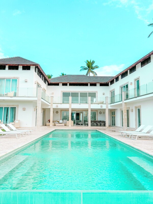 Peninsula Esmeralda - Sapphire Villa - Luxurious Space & Place To Celebrate - Puerto Plata